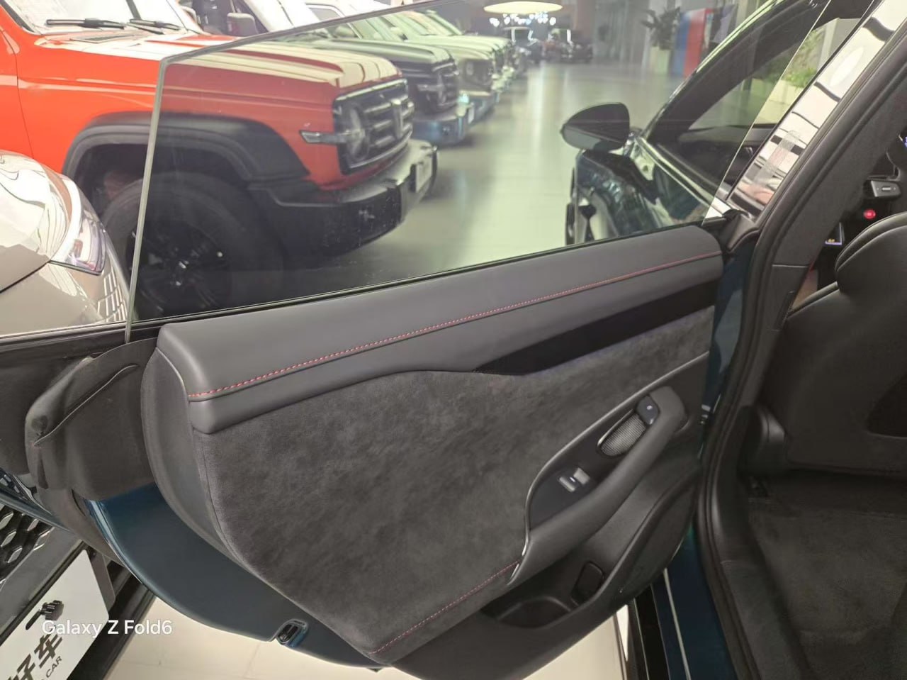 2025 XIAOMI SU7 ULTRA – УкрАвтоІмпорт